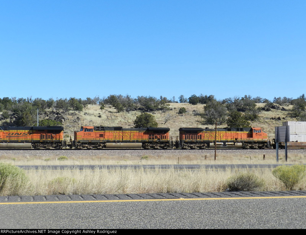 BNSF 5126